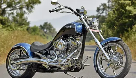 Chopper Bikes in India 2026: Price, Mileage & Models | MaxAbout
